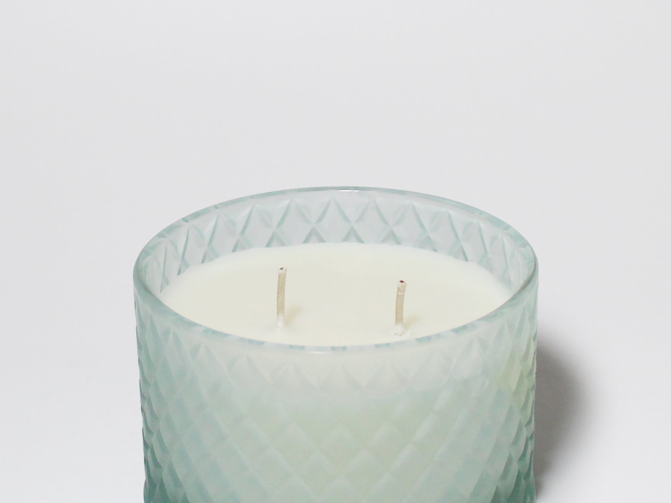 Sand + Fog Laundry Day 9.5 oz scented candle